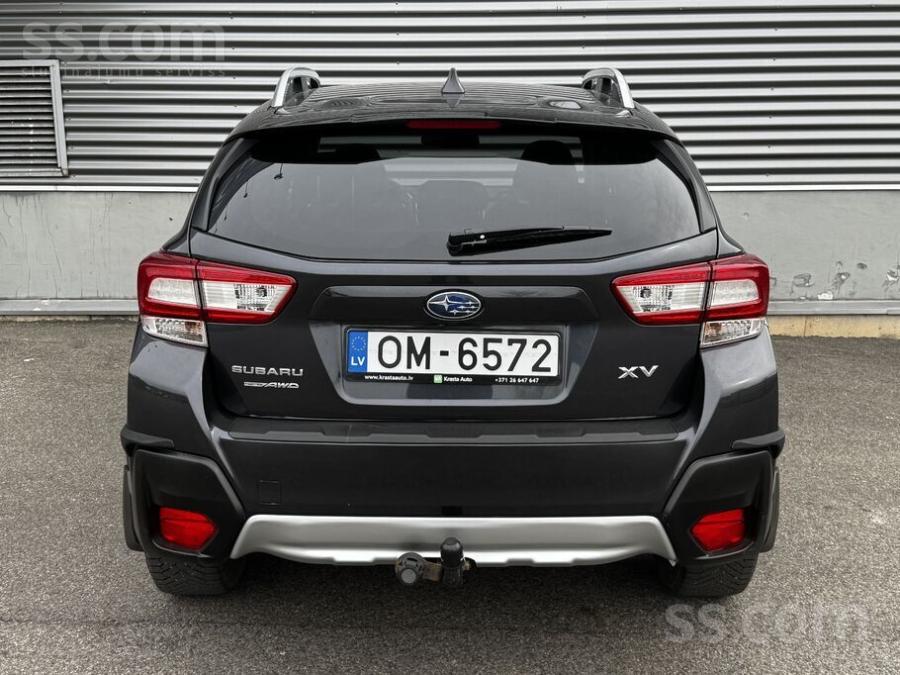 Grey Subaru XV 2019 in Riga, with an engine capacity of 1.60 L and mileage of 94 thousand km for 14900 €, photo 5 on AUTOMOTO.COM.LV