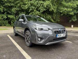 Grey Subaru XV 2021 in Kaunas, with an engine capacity of 1.60 L and mileage of 89 thousand km for 17500 €, photo 3 on AUTOMOTO.COM.LV