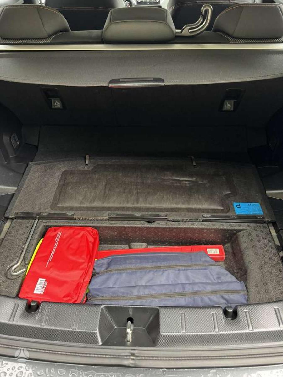 Grey Subaru XV 2021 in Kaunas, with an engine capacity of 1.60 L and mileage of 89 thousand km for 17500 €, photo 16 on AUTOMOTO.COM.LV