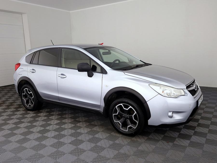 Grey Subaru XV 2012 in Tallinn, with an engine capacity of 2.00 L and mileage of 323 thousand km for 2399 €, photo 9 on AUTOMOTO.COM.LV