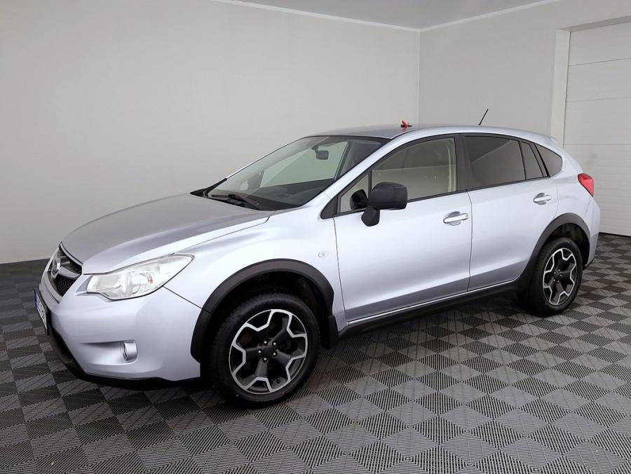 Grey Subaru XV 2012 in Tallinn, with an engine capacity of 2.00 L and mileage of 323 thousand km for 2399 €, photo 10 on AUTOMOTO.COM.LV
