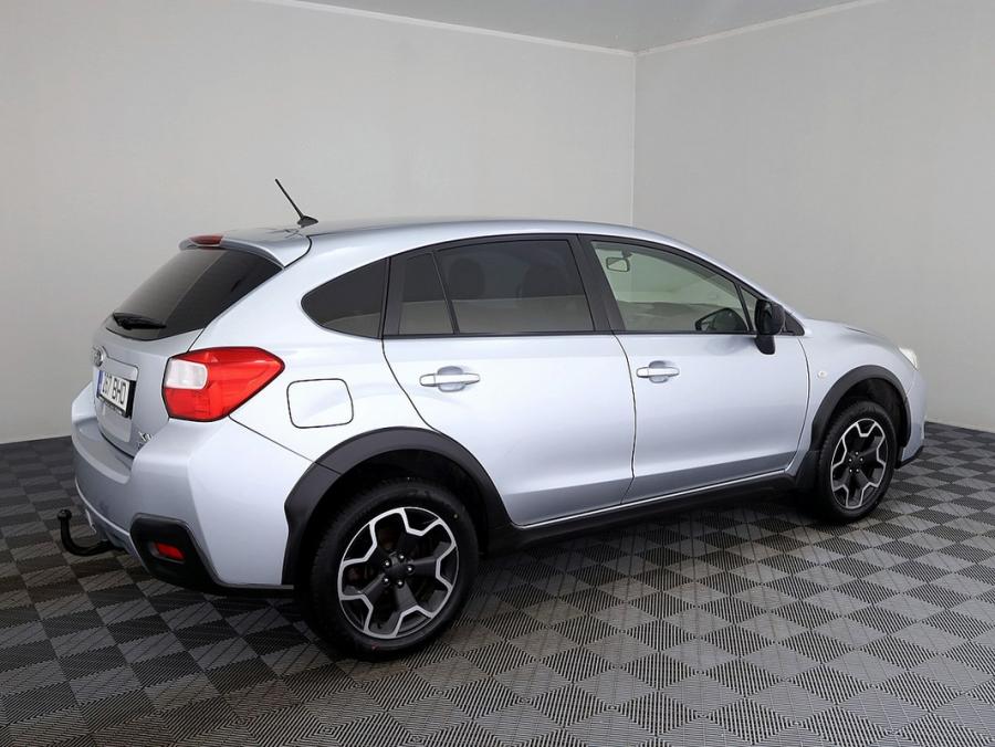 Grey Subaru XV 2012 in Tallinn, with an engine capacity of 2.00 L and mileage of 323 thousand km for 2399 €, photo 11 on AUTOMOTO.COM.LV