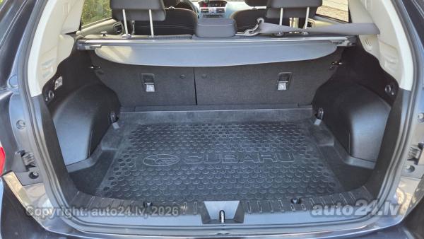 Pelēks Subaru XV 2012 Tallina, ar dzinēja tilpumu 1.60 L un nobraukumu 150 tūkst. km par 9999 €, foto 11 vietnē AUTOMOTO.COM.LV
