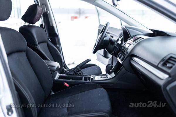 Grey Subaru XV 2013 in Tallinn, with an engine capacity of 2.00 L and mileage of 328 thousand km for 4900 €, photo 11 on AUTOMOTO.COM.LV