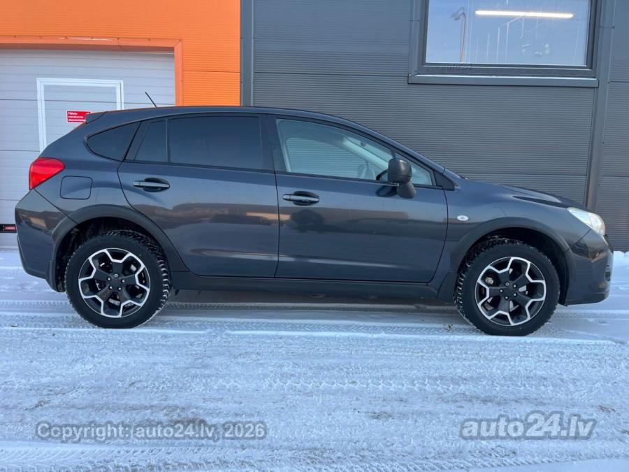 Pelēks Subaru XV 2013 Kuresāre, ar dzinēja tilpumu 1.60 L un nobraukumu 101 tūkst. km par 8290 €, foto 8 vietnē AUTOMOTO.COM.LV