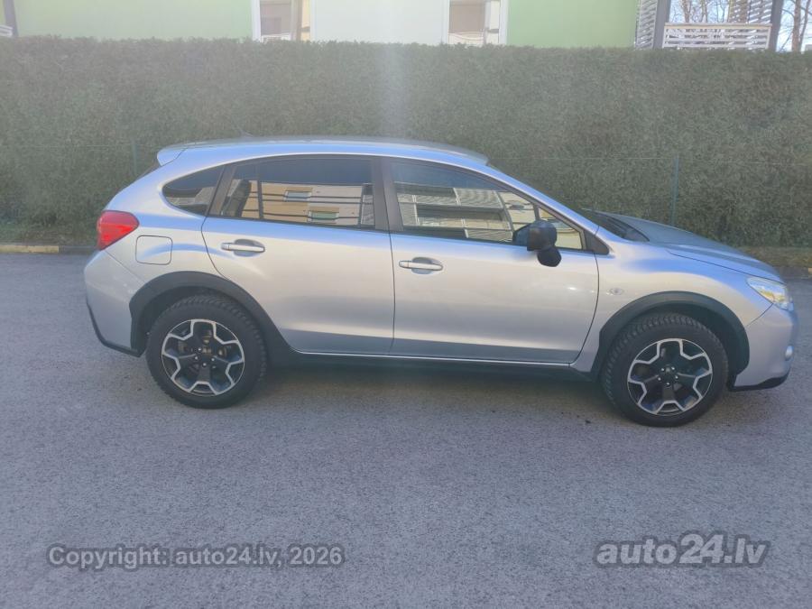 Pelēks Subaru XV 2013 Tallina, ar dzinēja tilpumu 2.00 L un nobraukumu 327 tūkst. km par 3500 €, foto 8 vietnē AUTOMOTO.COM.LV