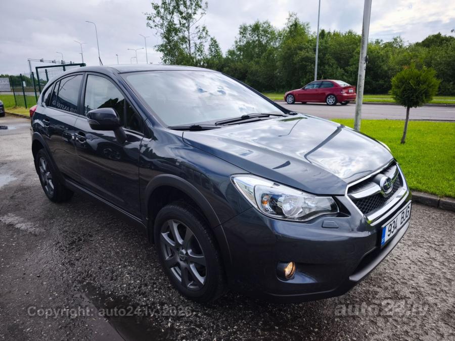 Pelēks Subaru XV 2013 Pērnava, ar dzinēja tilpumu 2.00 L un nobraukumu 153 tūkst. km par 7900 €, foto 4 vietnē AUTOMOTO.COM.LV