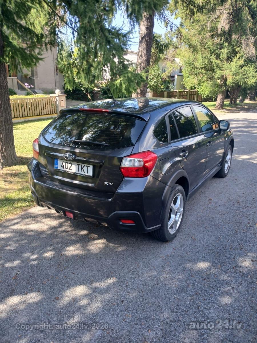 Pelēks Subaru XV 2014 Tallina, ar dzinēja tilpumu 1.60 L un nobraukumu 129 tūkst. km par 6500 €, foto 5 vietnē AUTOMOTO.COM.LV