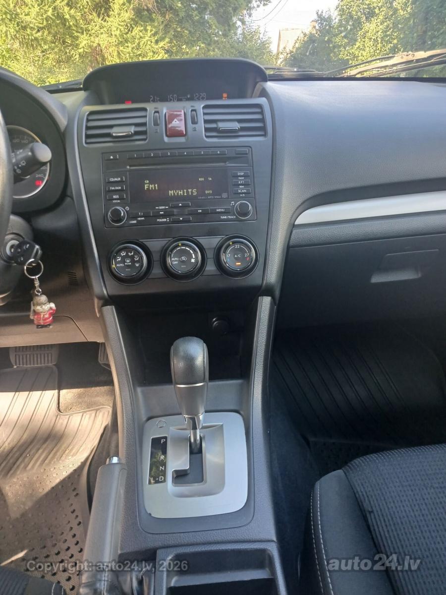 Pelēks Subaru XV 2014 Tallina, ar dzinēja tilpumu 1.60 L un nobraukumu 129 tūkst. km par 6500 €, foto 10 vietnē AUTOMOTO.COM.LV