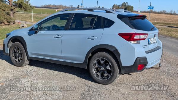 Pelēks Subaru XV 2018 Tallina, ar dzinēja tilpumu 1.60 L un nobraukumu 165 tūkst. km par 14800 €, foto 4 vietnē AUTOMOTO.COM.LV