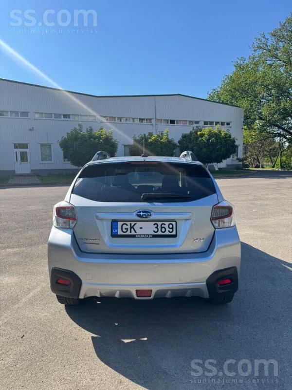 Subaru XV 2017 in Riga, with an engine capacity of 2.00 L and mileage of 114 thousand km for 13800 €, photo 4 on AUTOMOTO.COM.LV