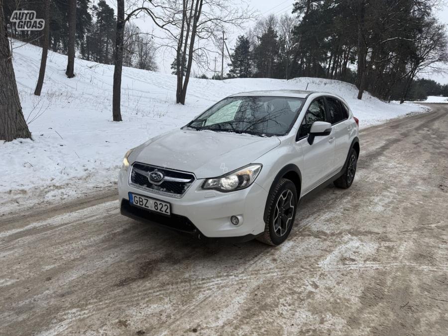 Subaru XV 2012 in Vilnius, with an engine capacity of 2.00 L and mileage of 260 thousand km for 1500 €, photo 1 on AUTOMOTO.COM.LV