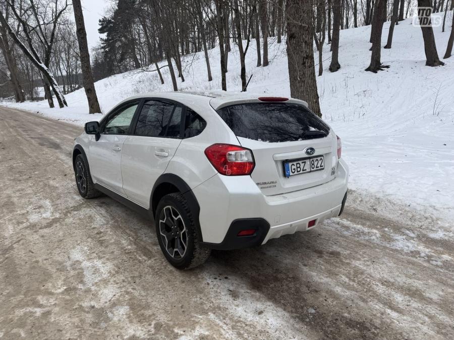 Subaru XV 2012 in Vilnius, with an engine capacity of 2.00 L and mileage of 260 thousand km for 1500 €, photo 4 on AUTOMOTO.COM.LV