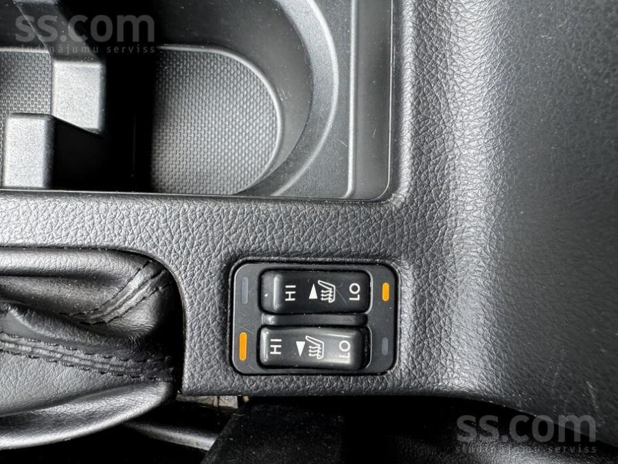 Orange Subaru XV 2013 in Riga, with an engine capacity of 2.00 L and mileage of 167 thousand km for 7700 €, photo 25 on AUTOMOTO.COM.LV