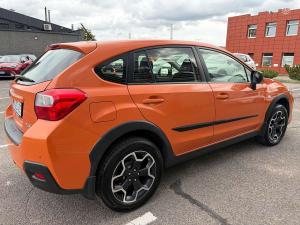 Orange Subaru XV 2014 in Vilnius, with an engine capacity of 2.00 L and mileage of 182 thousand km for 9290 €, photo 3 on AUTOMOTO.COM.LV