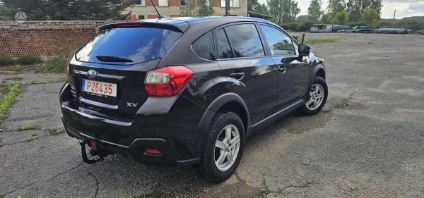 Sarkans Subaru XV 2014 Utena, ar dzinēja tilpumu 2.00 L un nobraukumu 199 tūkst. km par 9250 €, foto 6 vietnē AUTOMOTO.COM.LV