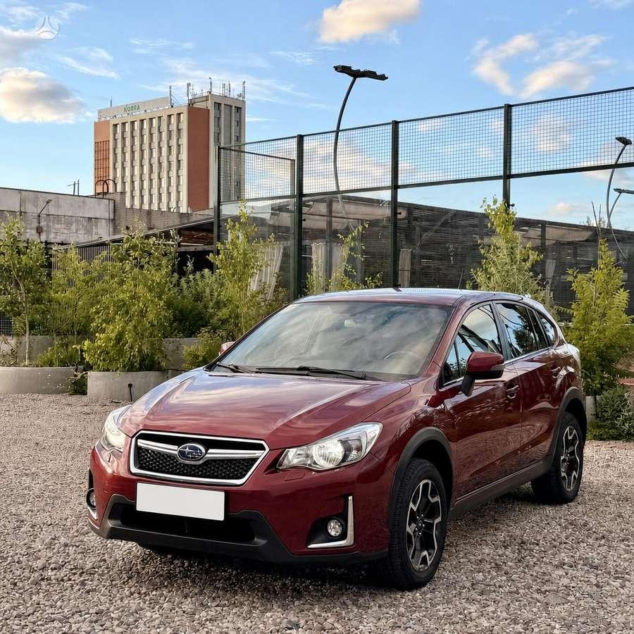 Red Subaru XV 2017 in Vilnius, with an engine capacity of 2.00 L and mileage of 85 thousand km for 15900 €, photo 1 on AUTOMOTO.COM.LV
