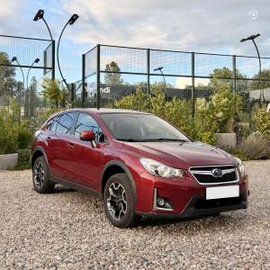 Red Subaru XV 2017 in Vilnius, with an engine capacity of 2.00 L and mileage of 85 thousand km for 15900 €, photo 3 on AUTOMOTO.COM.LV