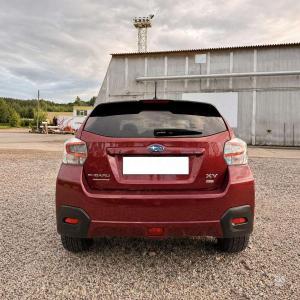Red Subaru XV 2017 in Vilnius, with an engine capacity of 2.00 L and mileage of 85 thousand km for 15900 €, photo 7 on AUTOMOTO.COM.LV