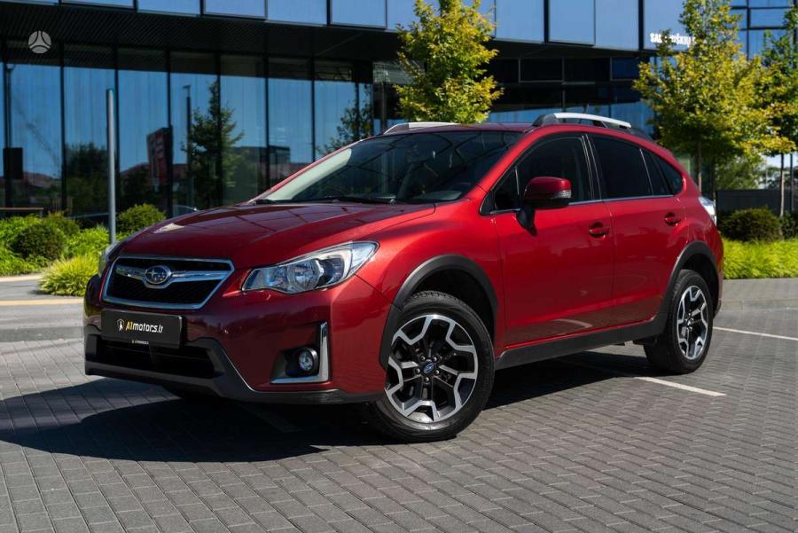 Red Subaru XV 2017 in Vilnius, with an engine capacity of 2.00 L and mileage of 115 thousand km for 12950 €, photo 1 on AUTOMOTO.COM.LV