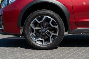 Red Subaru XV 2017 in Vilnius, with an engine capacity of 2.00 L and mileage of 115 thousand km for 12950 €, photo 5 on AUTOMOTO.COM.LV