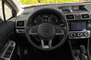 Red Subaru XV 2017 in Vilnius, with an engine capacity of 2.00 L and mileage of 115 thousand km for 12950 €, photo 19 on AUTOMOTO.COM.LV