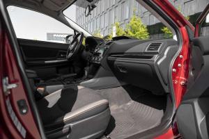Red Subaru XV 2017 in Vilnius, with an engine capacity of 2.00 L and mileage of 115 thousand km for 12950 €, photo 22 on AUTOMOTO.COM.LV