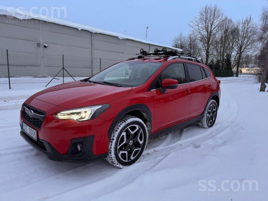 Red Subaru XV 2018 in Riga, with an engine capacity of 2.00 L and mileage of 163 thousand km for 15490 €, photo 5 on AUTOMOTO.COM.LV