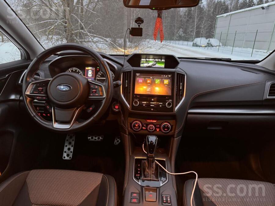 Red Subaru XV 2018 in Riga, with an engine capacity of 2.00 L and mileage of 163 thousand km for 15490 €, photo 7 on AUTOMOTO.COM.LV