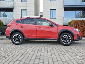 Red Subaru XV 2021 in Jurmala, with an engine capacity of 1.60 L and mileage of 95 thousand km for 16250 €, photo 6 on AUTOMOTO.COM.LV