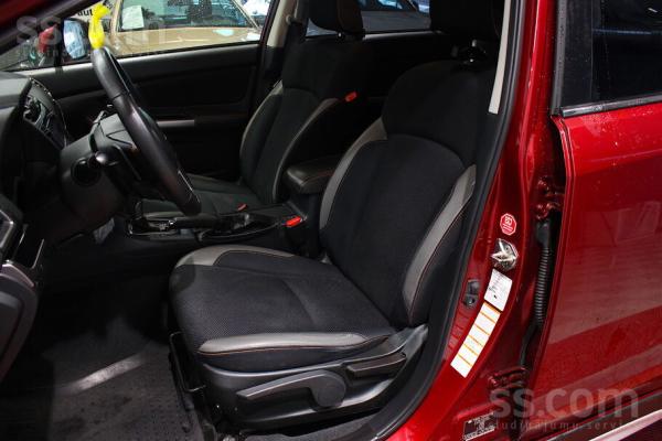 Red Subaru XV 2017 in Riga, with an engine capacity of 2.00 L and mileage of 81 thousand km for 13700 €, photo 10 on AUTOMOTO.COM.LV
