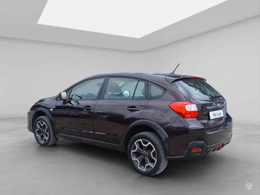 Violets Subaru XV 2013 Viļņa, ar dzinēja tilpumu 1.60 L un nobraukumu 131 tūkst. km par 7890 €, foto 4 vietnē AUTOMOTO.COM.LV