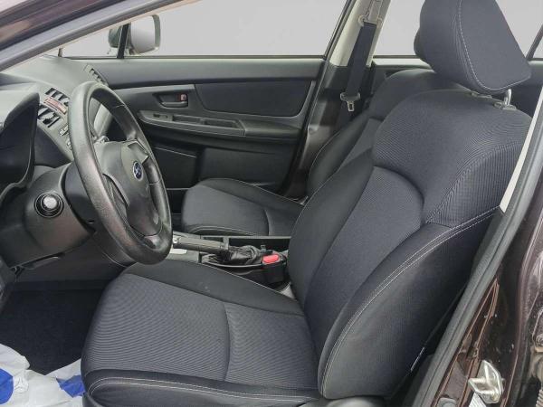 Violets Subaru XV 2013 Viļņa, ar dzinēja tilpumu 1.60 L un nobraukumu 131 tūkst. km par 7890 €, foto 7 vietnē AUTOMOTO.COM.LV