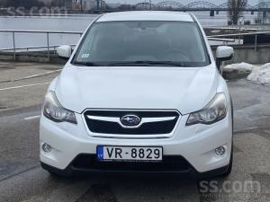 White Subaru XV 2012 in Riga, with an engine capacity of 2.00 L and mileage of 253 thousand km for 9750 €, photo 2 on AUTOMOTO.COM.LV
