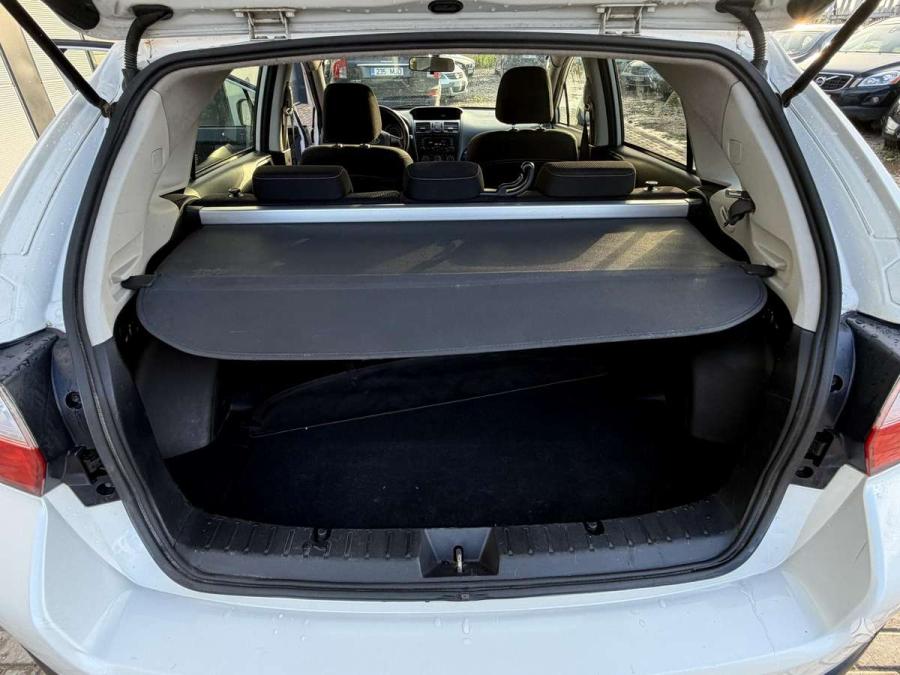 Balts Subaru XV 2012 Viļņa, ar dzinēja tilpumu 2.00 L un nobraukumu 379 tūkst. km par 1450 €, foto 21 vietnē AUTOMOTO.COM.LV