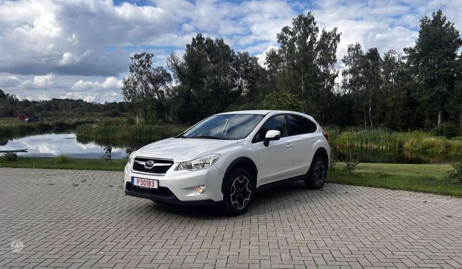 Balts Subaru XV 2012 Utena, ar dzinēja tilpumu 1.60 L un nobraukumu 146 tūkst. km par 6500 €, foto 1 vietnē AUTOMOTO.COM.LV
