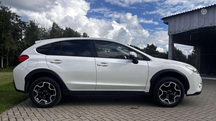 Balts Subaru XV 2012 Utena, ar dzinēja tilpumu 1.60 L un nobraukumu 146 tūkst. km par 6500 €, foto 14 vietnē AUTOMOTO.COM.LV