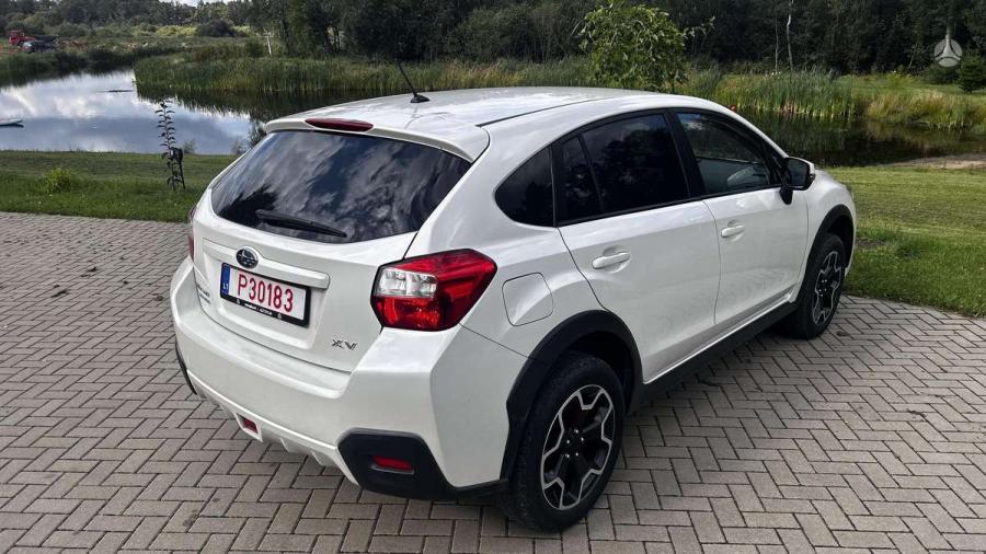 Balts Subaru XV 2012 Utena, ar dzinēja tilpumu 1.60 L un nobraukumu 146 tūkst. km par 6500 €, foto 18 vietnē AUTOMOTO.COM.LV