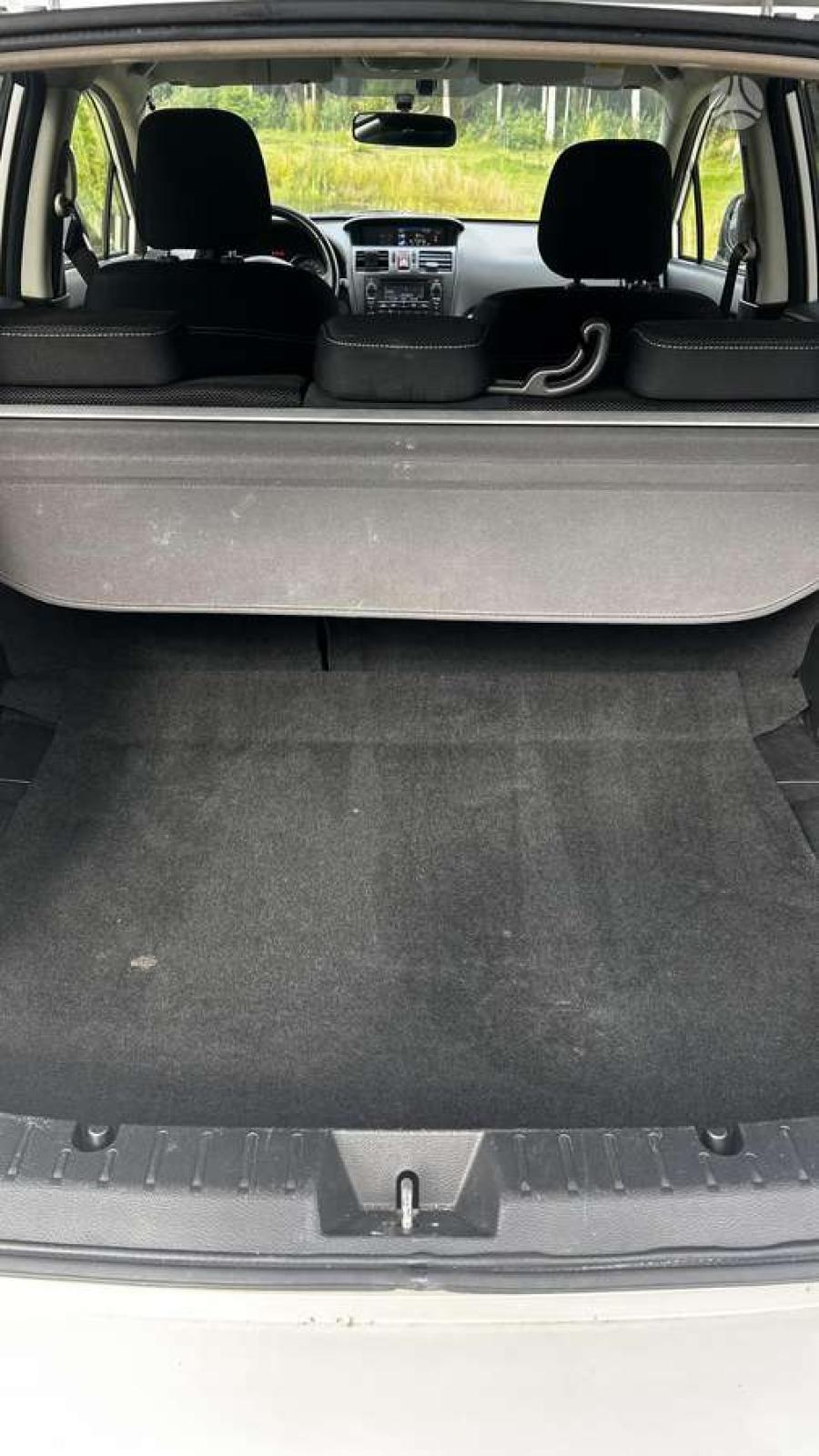 Balts Subaru XV 2012 Utena, ar dzinēja tilpumu 1.60 L un nobraukumu 146 tūkst. km par 6500 €, foto 29 vietnē AUTOMOTO.COM.LV