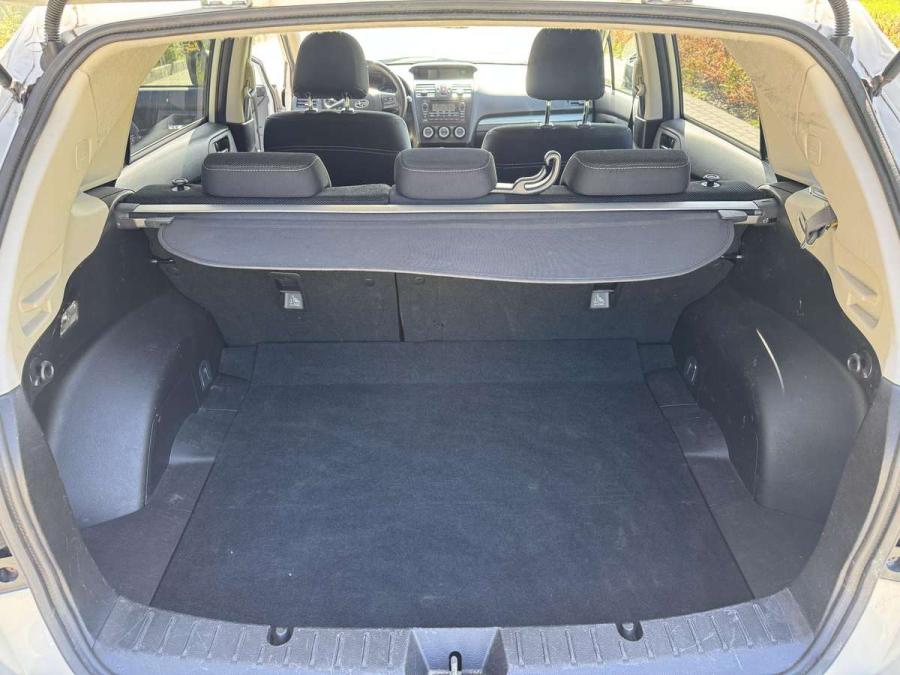 Balts Subaru XV 2012 Viļņa, ar dzinēja tilpumu 2.00 L un nobraukumu 214 tūkst. km par 6800 €, foto 13 vietnē AUTOMOTO.COM.LV