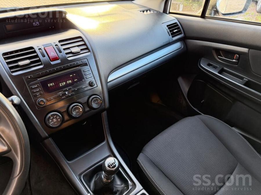 White Subaru XV 2012 in Riga, with an engine capacity of 2.00 L and mileage of 379 thousand km for 1520 €, photo 7 on AUTOMOTO.COM.LV