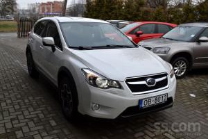 White Subaru XV 2013 in Riga, with an engine capacity of 2.00 L and mileage of 213 thousand km for 7200 €, photo 2 on AUTOMOTO.COM.LV