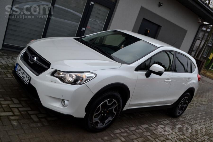 White Subaru XV 2013 in Riga, with an engine capacity of 2.00 L and mileage of 213 thousand km for 7200 €, photo 7 on AUTOMOTO.COM.LV