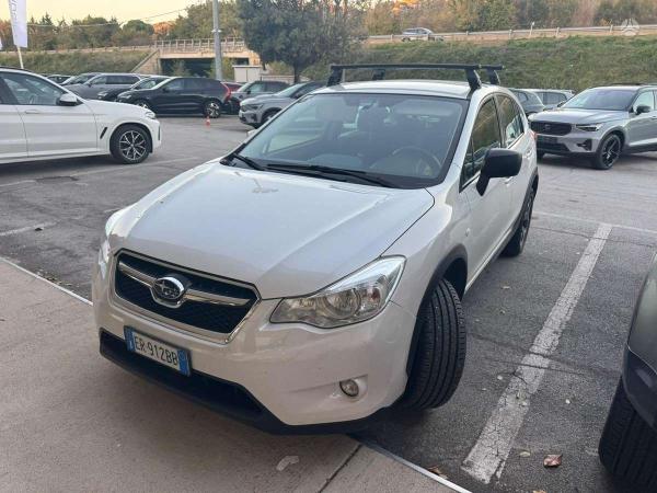 Balts Subaru XV 2013 Šauļi, ar dzinēja tilpumu 2.00 L un nobraukumu 260 tūkst. km par 4350 €, foto 2 vietnē AUTOMOTO.COM.LV