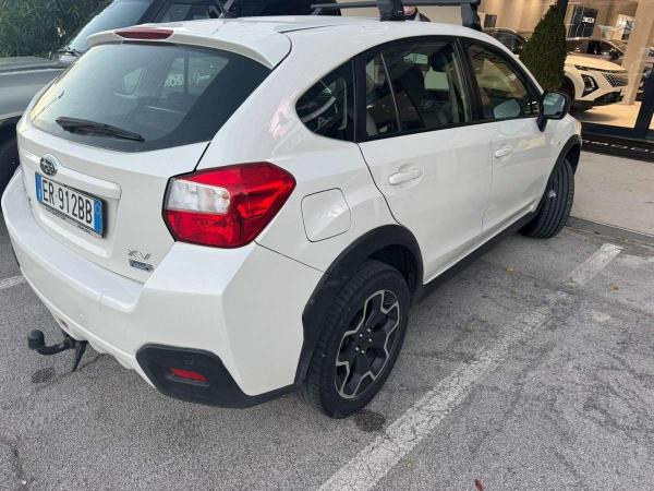 Balts Subaru XV 2013 Šauļi, ar dzinēja tilpumu 2.00 L un nobraukumu 260 tūkst. km par 4350 €, foto 3 vietnē AUTOMOTO.COM.LV