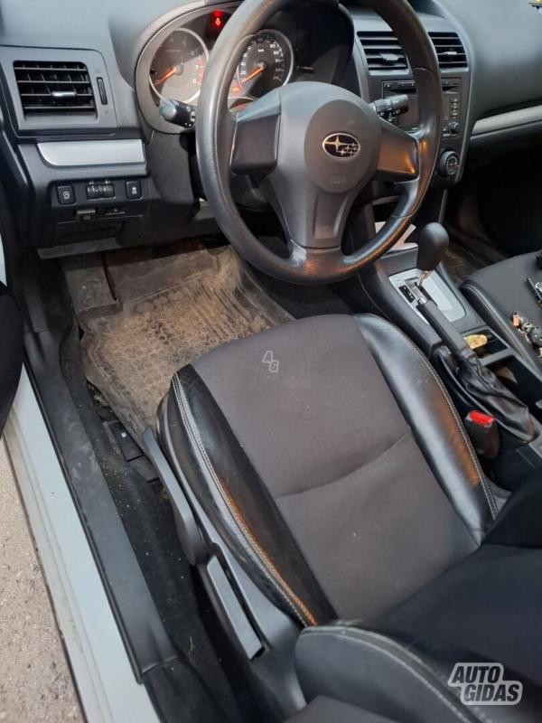 Balts Subaru XV 2014 Kupiškis, ar dzinēja tilpumu 2.00 L un nobraukumu 265 tūkst. km par 6500 €, foto 6 vietnē AUTOMOTO.COM.LV