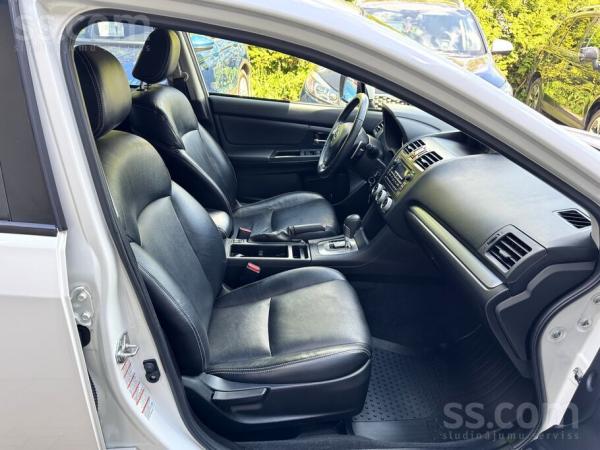 White Subaru XV 2014 in Riga, with an engine capacity of 2.00 L and mileage of 157 thousand km for 9400 €, photo 8 on AUTOMOTO.COM.LV