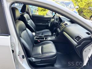 White Subaru XV 2014 in Riga, with an engine capacity of 2.00 L and mileage of 157 thousand km for 9400 €, photo 9 on AUTOMOTO.COM.LV
