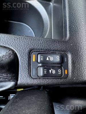 White Subaru XV 2014 in Riga, with an engine capacity of 2.00 L and mileage of 157 thousand km for 9400 €, photo 22 on AUTOMOTO.COM.LV