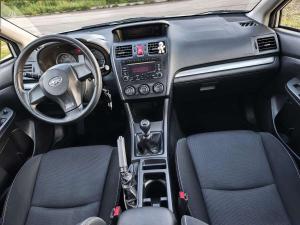 White Subaru XV 2014 in Vilnius, with an engine capacity of 2.00 L and mileage of 189 thousand km for 6850 €, photo 10 on AUTOMOTO.COM.LV